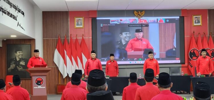PDI Perjuangan Gelar Kursus Politik 198.354 Anggota Baru | PDI ...
